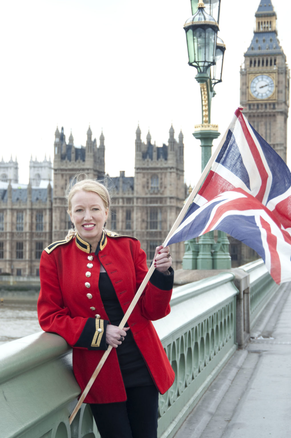 Jan Constantine - advantage > creative